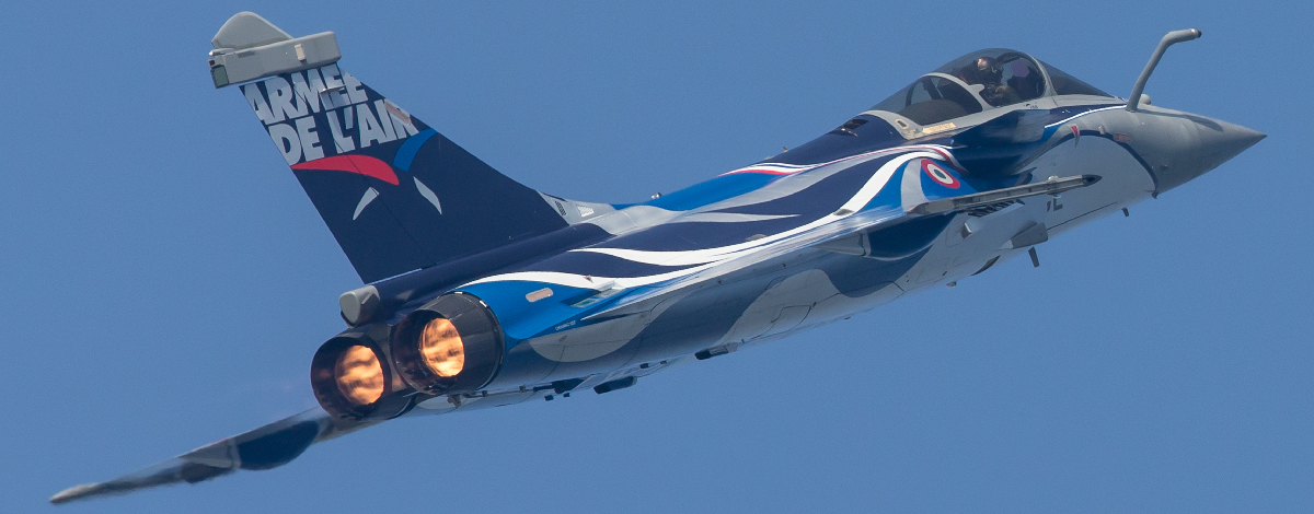 Rafale Solo Display – Official Website of French Air Force Rafale Solo ...
