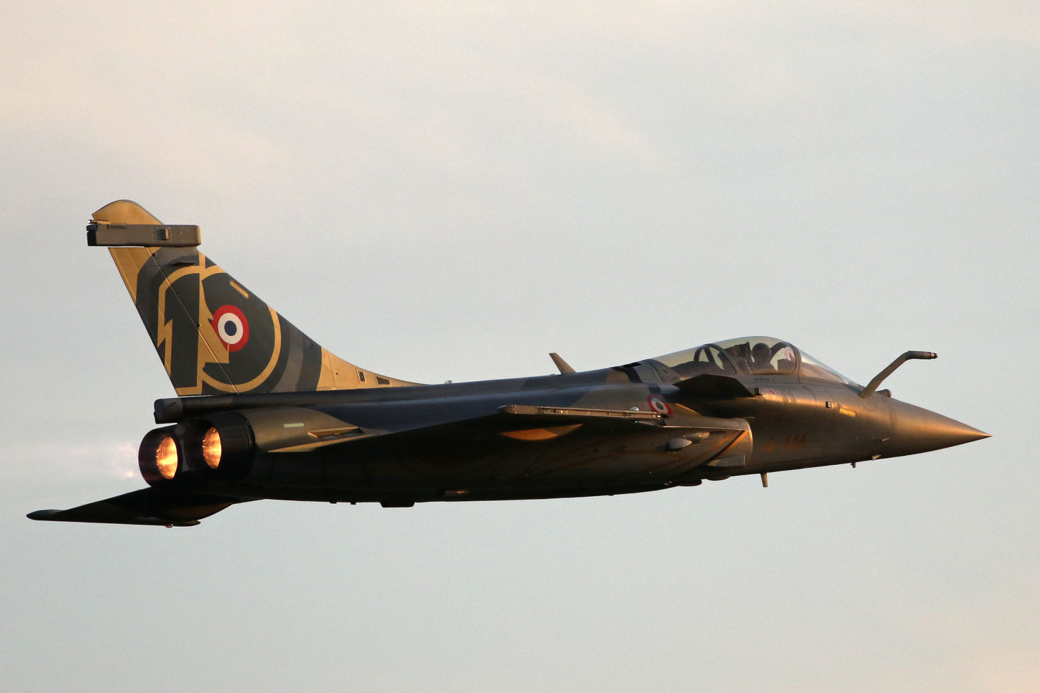 Photos – Association Rafale Solo Display